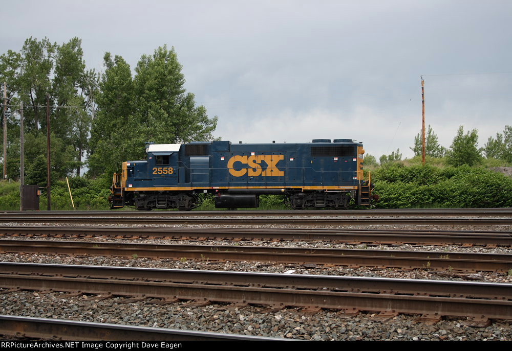 CSX 2558
